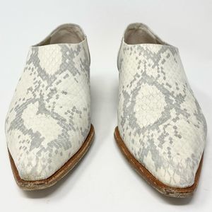 Via Spiga | Shoes | Vintage Via Spiga Snakeprint White Leather Stacked ...